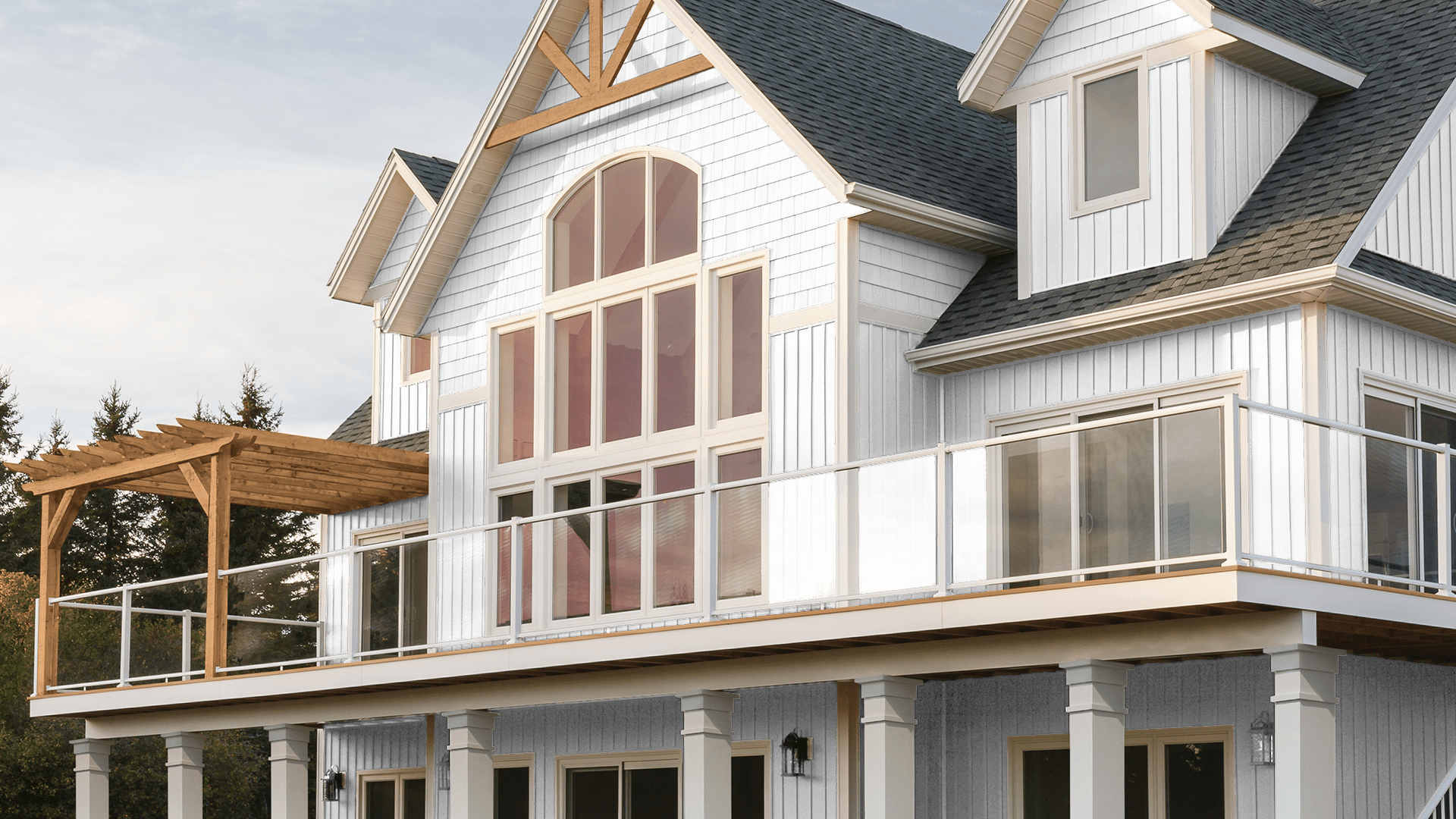 Royalcrest Siding | Roofing Siding